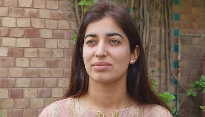 I do a lot of shopping on Eid, shares Aliya Riaz - Cricket - geosuper.tv