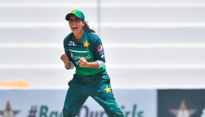 PAK vs SL Women: Ghulam Fatima stars as Pakistan take 1-0 lead against ...