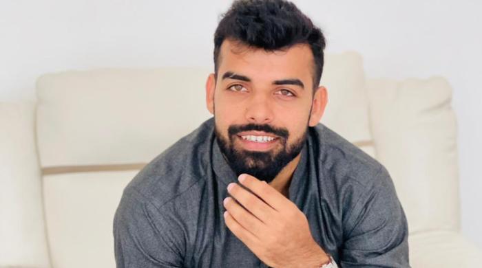 Shadab Khan ties knot with Saqlain Mushtaq's daughter - Social Buzz - geosuper.tv