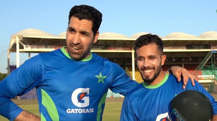 Who won one-over challenge between Umar Gul and Mohammad Haris ...
