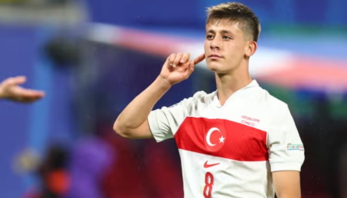 Arda Guler achieves unique feat after Turkey qualify for Euro 2024 ...
