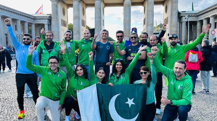 Over 15 Pakistani runners set to participate in Berlin Marathon 2024 ...