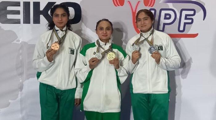 Three Pakistani sisters excel at Commonwealth Powerlifting Championship ...
