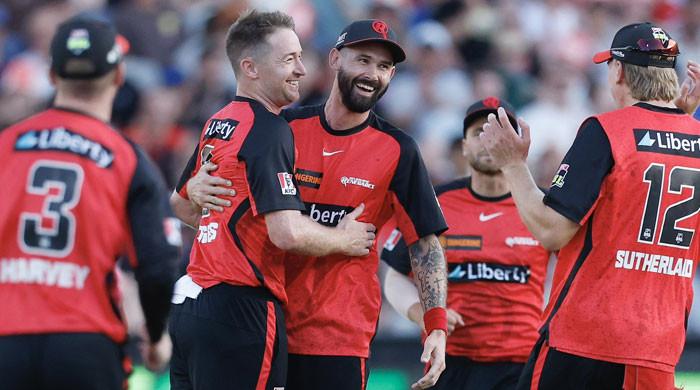 Bowlers script Renegades’ thumping win over Hurricanes - Cricket ...