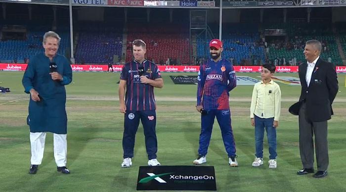 PSL 10: Islamabad United win toss, elect to bowl first against Karachi ...